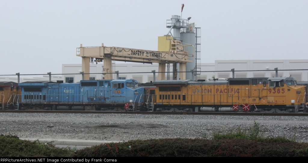 UP 9385 and ex-LMSX CSX 7919